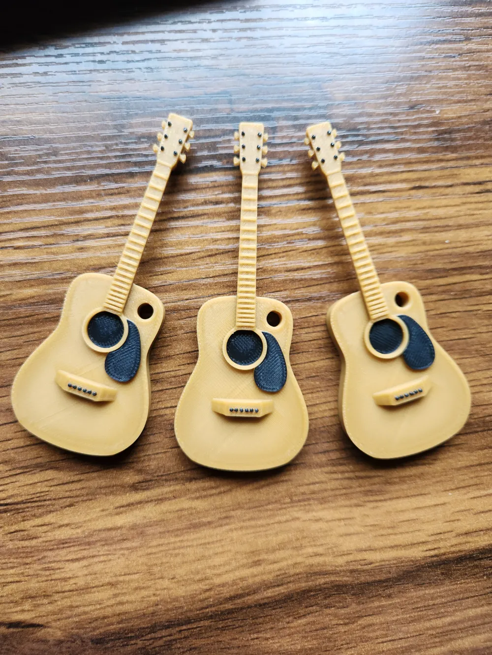 Acoustic Guitar Keychain Remixed by jessestlaurent1 - MakerWorld