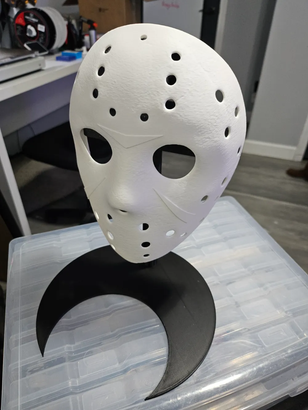 Display Stand for Jason Hockey Mask by SlowHell - MakerWorld