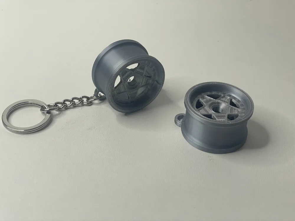 Ferrari F40 Wheel Rim Keychain - Free 3D Print Model - MakerWorld