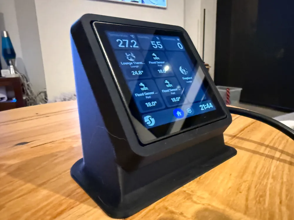 Shelly Wall Display Desktop Mount - Free 3D Print Model - MakerWorld
