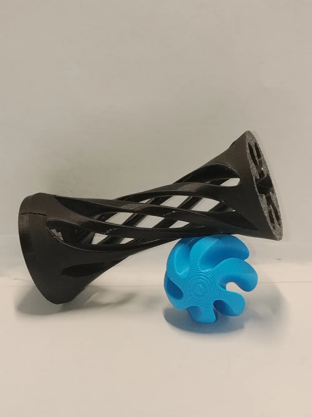 Vortex ball - Free 3D Print Model - MakerWorld