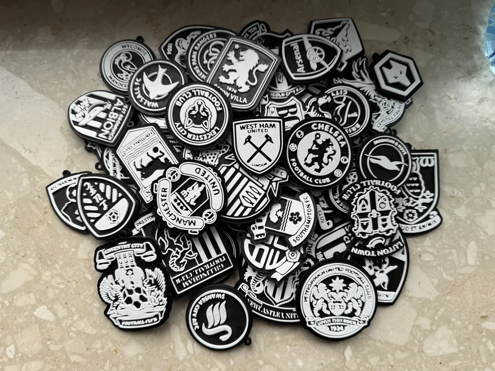 Premiere League (UK/GB) Football Clubs Keychains - Free 3D Print Model ...