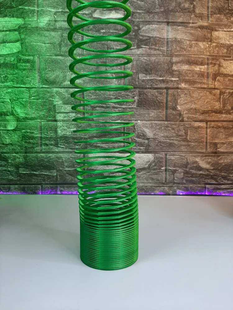 SLINKY TOY by george MakerWorld: Download Free 3D Models