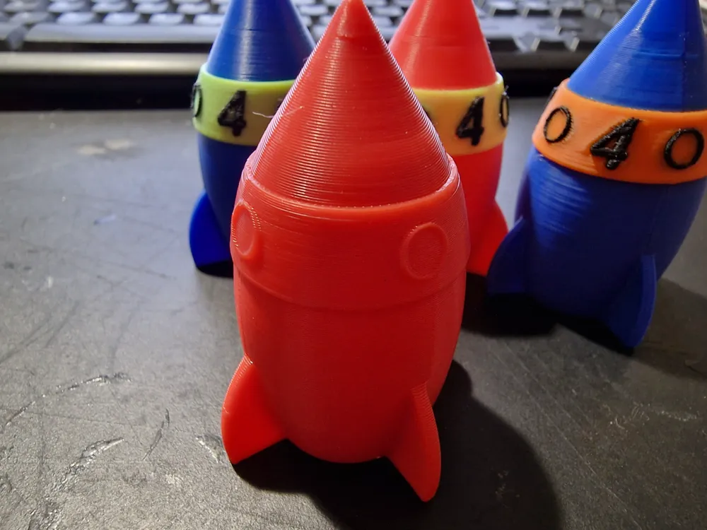 Rocket / Cohete by QuiqueCrimson - MakerWorld