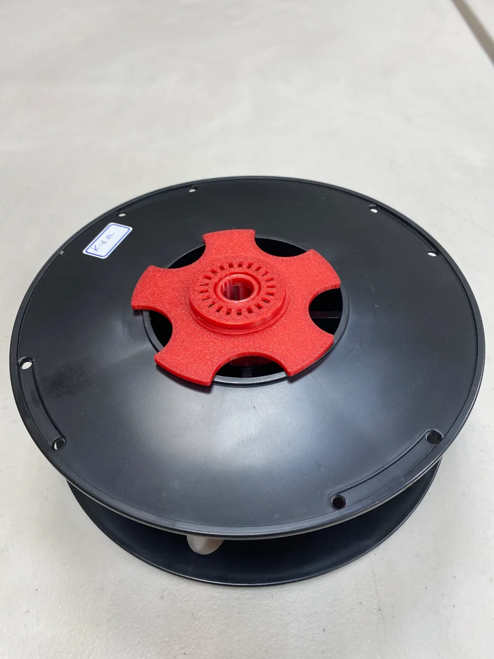 Coaxial Spool Desiccant Container by josephlion2015 - MakerWorld