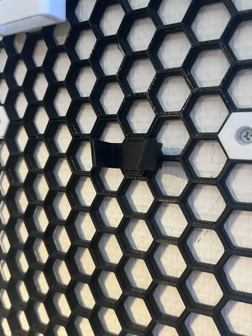 Honeycomb storage Scraper by Urban Custom Print - MakerWorld