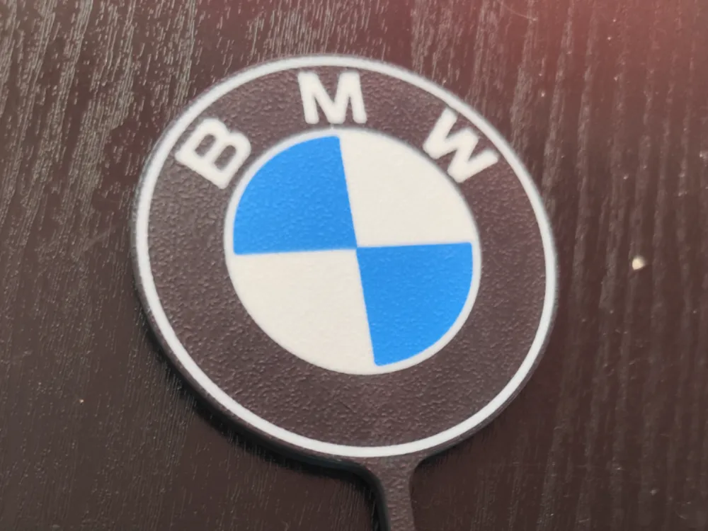 BMW cake topper by Kubajz_xD - MakerWorld