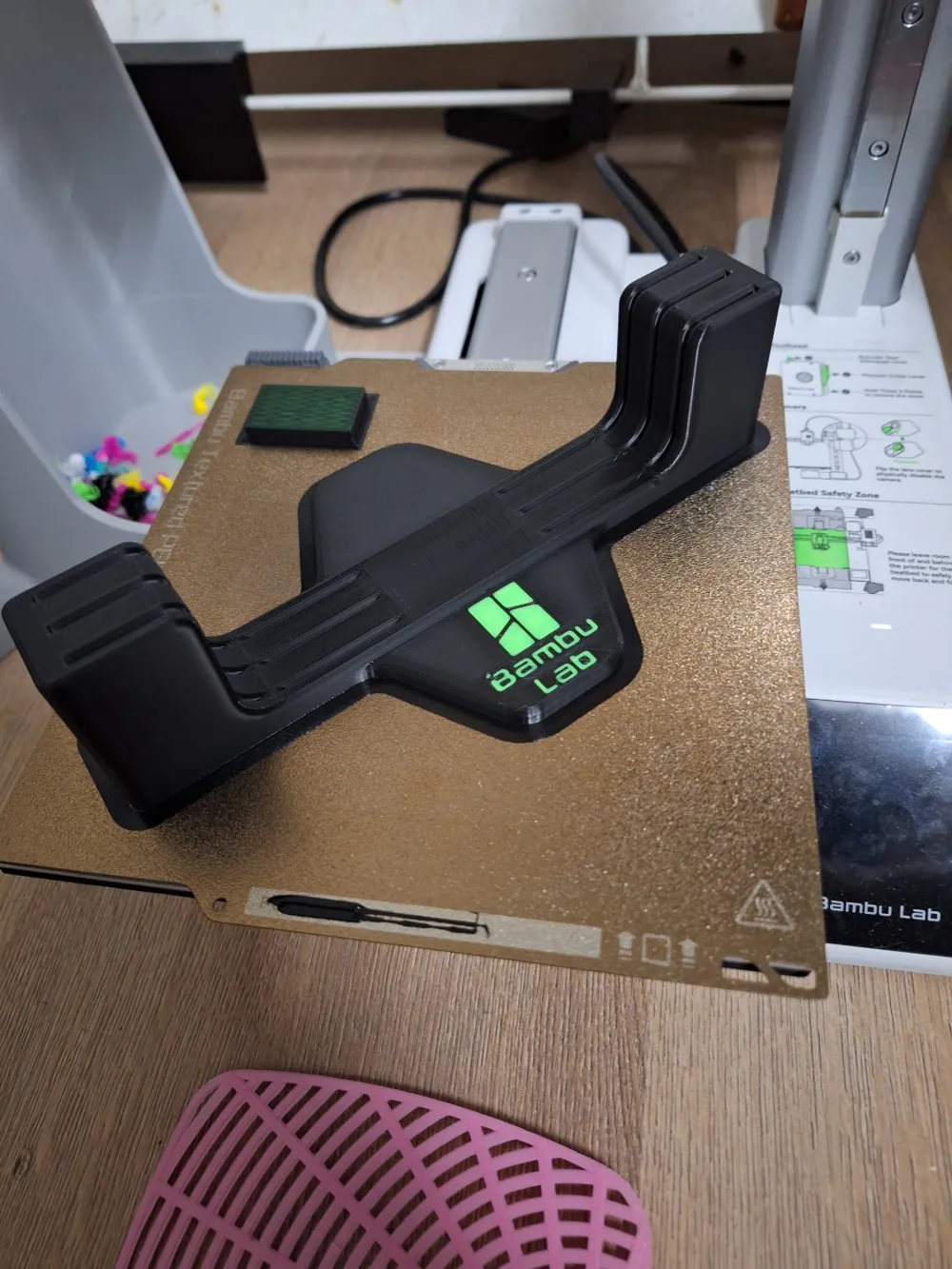 Bambu Lab Build Plate Holder A1 mini by Reuter_Corp MakerWorld ...