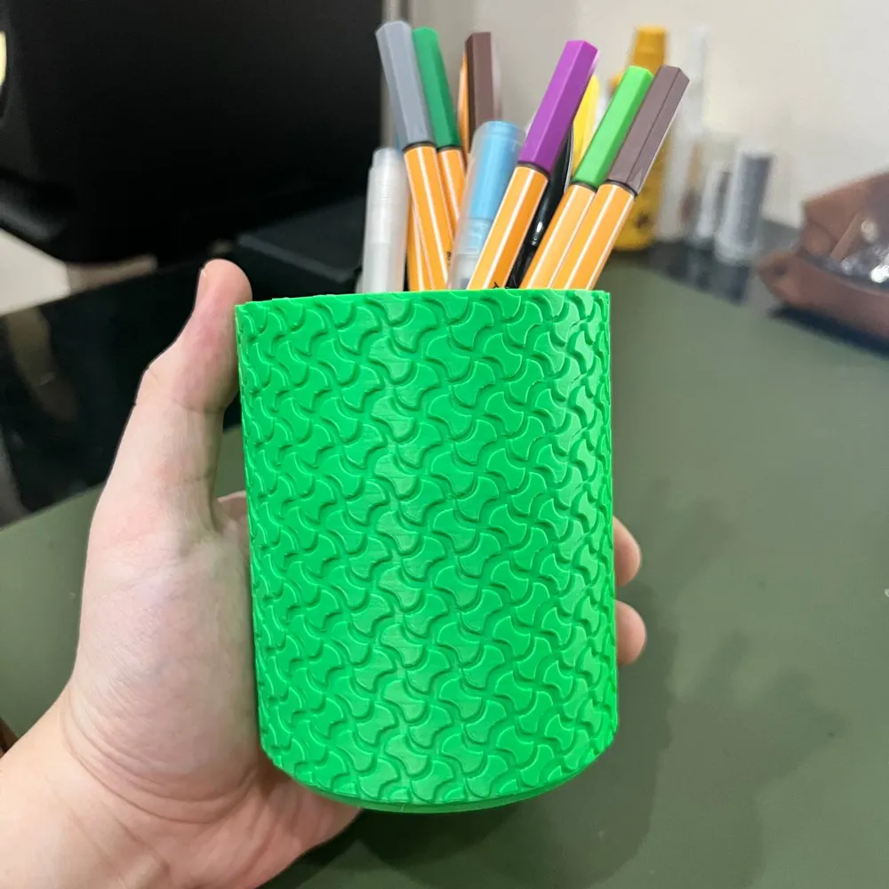 Tide Swirl Pen Holder | Multipurpose Storage by bucco - MakerWorld