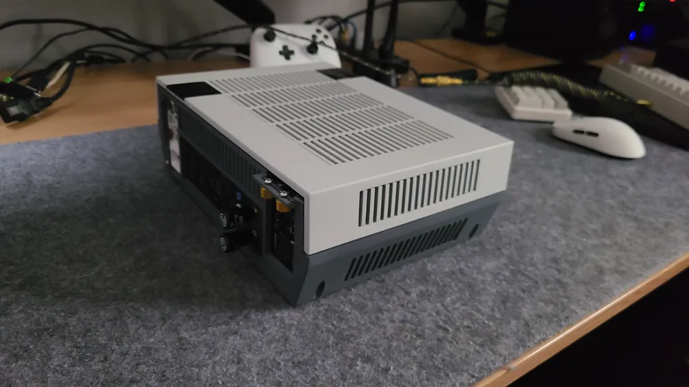 NES SFF CASE by Komorida MakerWorld: Download Free 3D Models