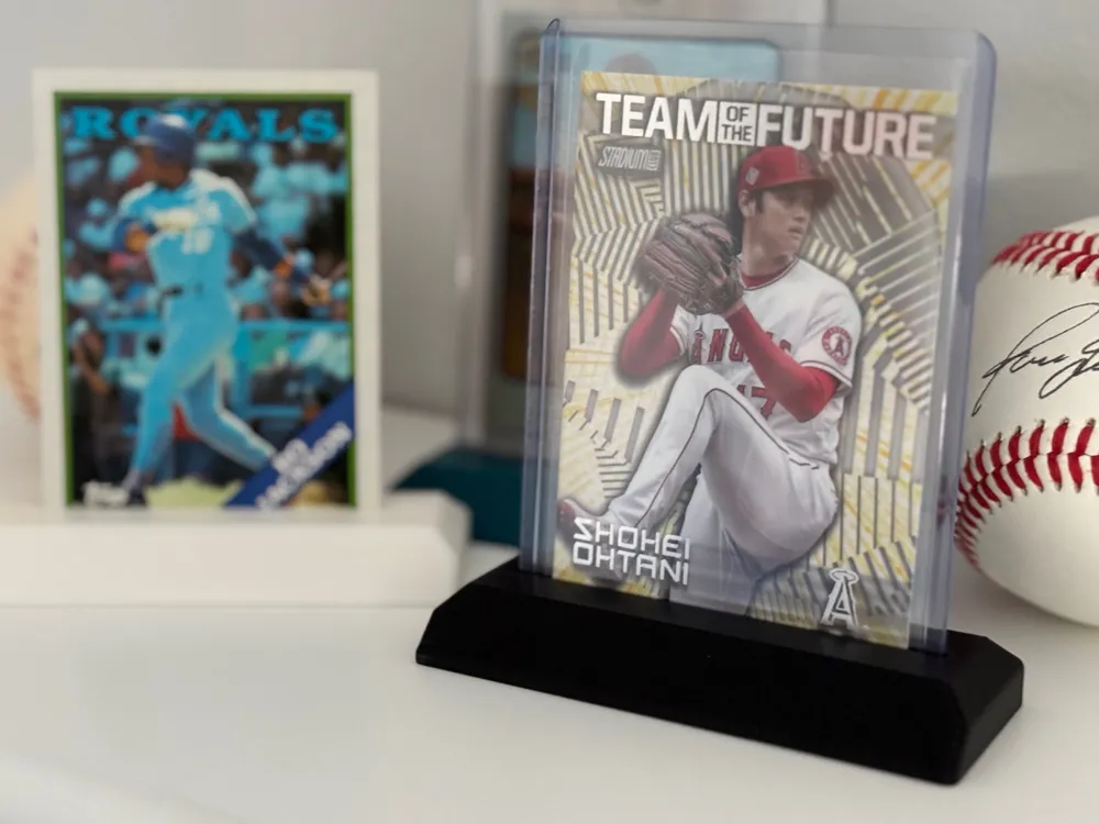 Trading Card (TCG) Display Stand by Connor's Creations - MakerWorld