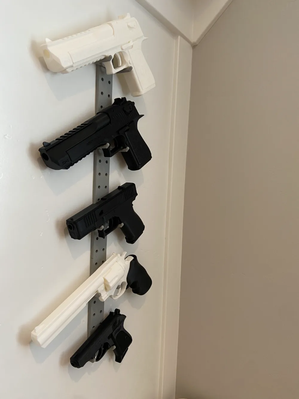 Gun Wall Mount - Free 3D Print Model - MakerWorld