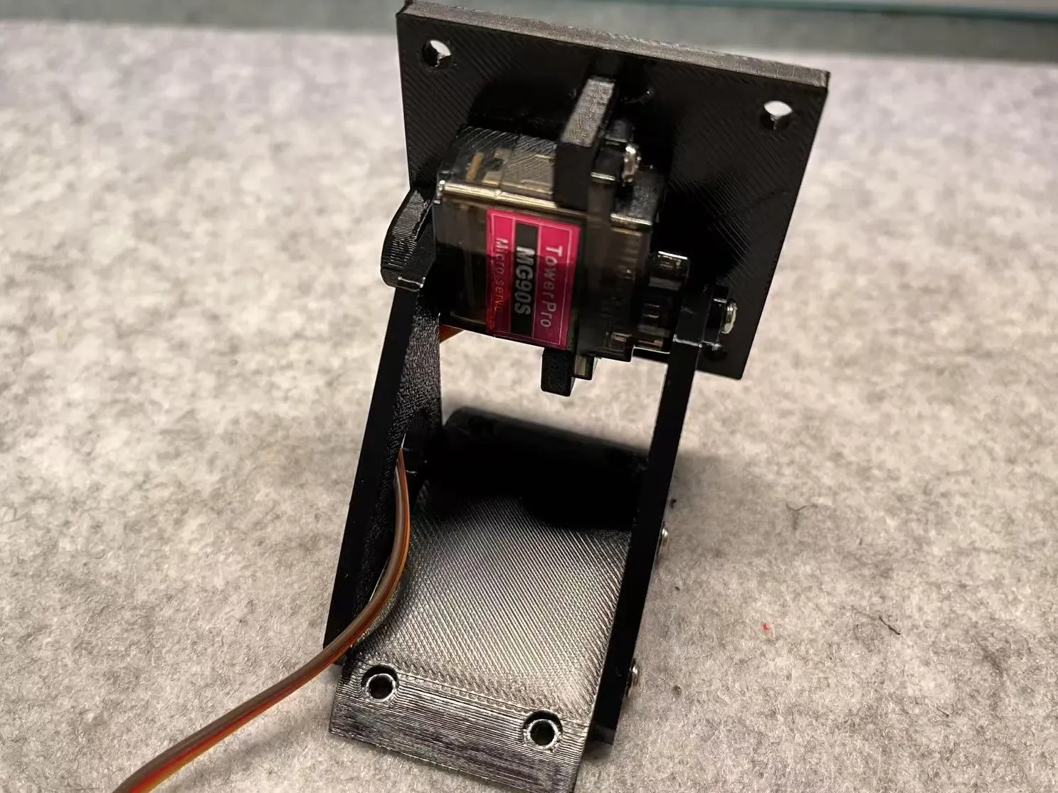 90-degree Servo Gimbal for Drones - Compatible with MG90S Servo - PETG ...