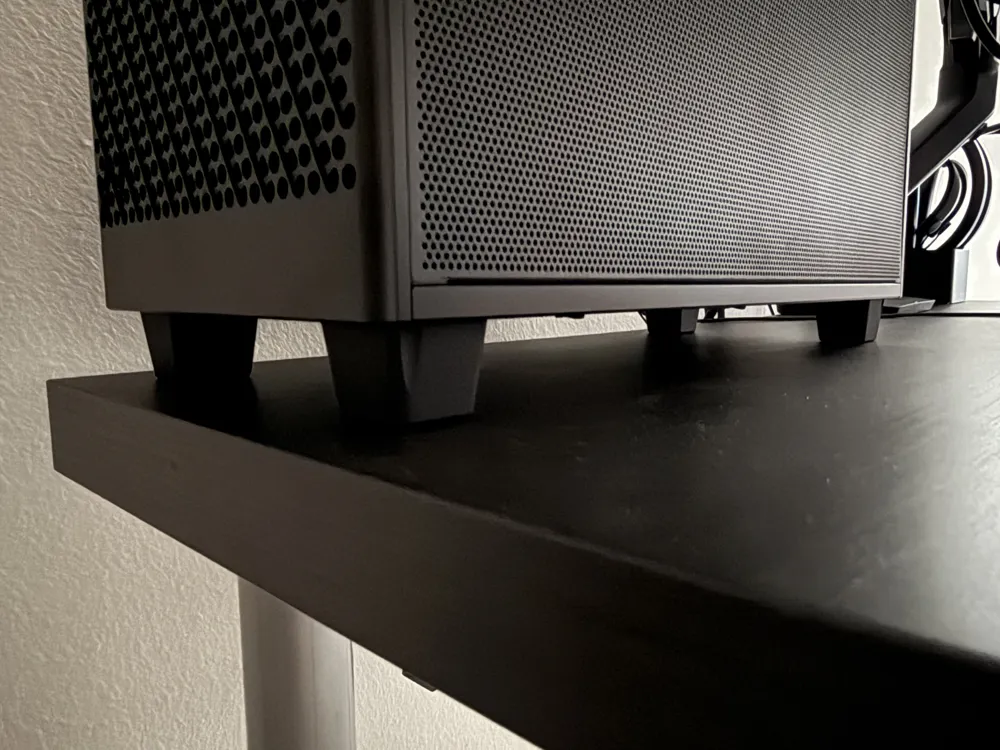 NCASE M2 Feet by T1TAN MakerWorld: Download Free 3D Models