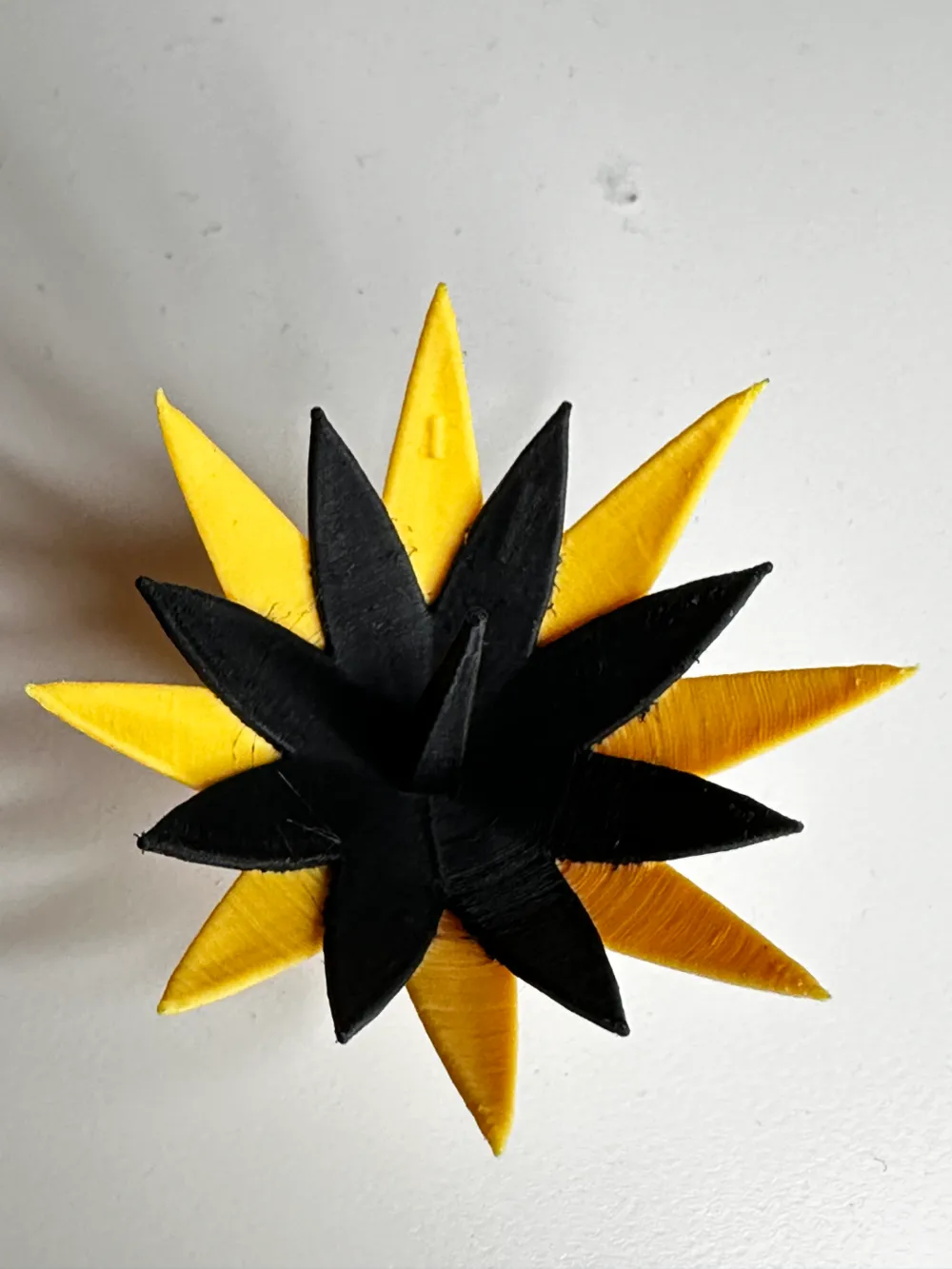 Zapdos (Pokemon) Multiparts 100mm Tall - Free 3D Print Model - MakerWorld
