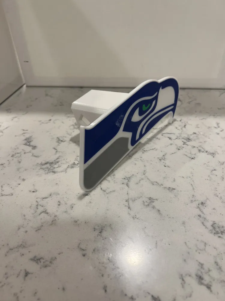 Seahawks Hitch Cover - Free 3D Print Model - MakerWorld