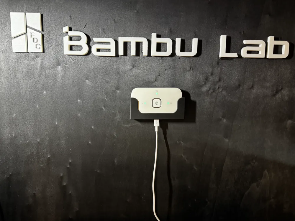 Wall Mount for Vodafone Mobile WiFi - Free 3D Print Model - MakerWorld