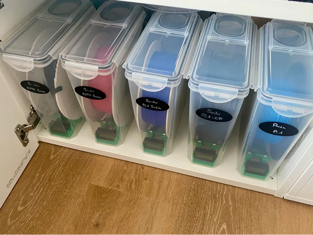 Filament Dry Box with silica and humidity sensor by lucas16592 ...