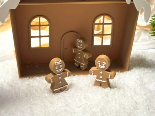 Christmas Mr and mrs Gingerbread by SamActivity - MakerWorld
