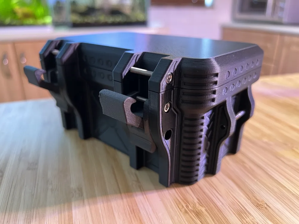 Sci-Fi Box-Lockable by muddymaker MakerWorld: Download Free 3D Models