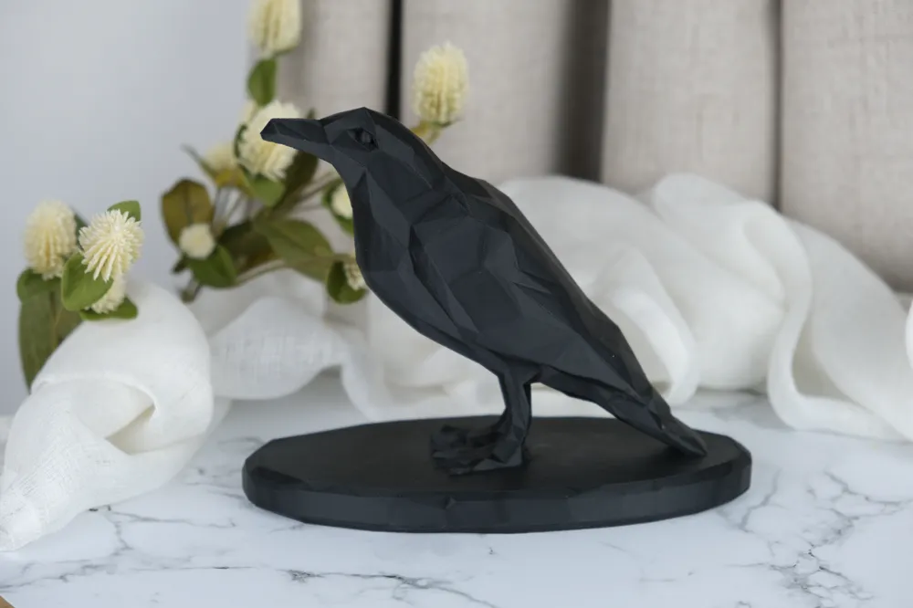 Low Poly Crow Sculpture for Dark Aesthetic Decor by Sculturissimo3D ...