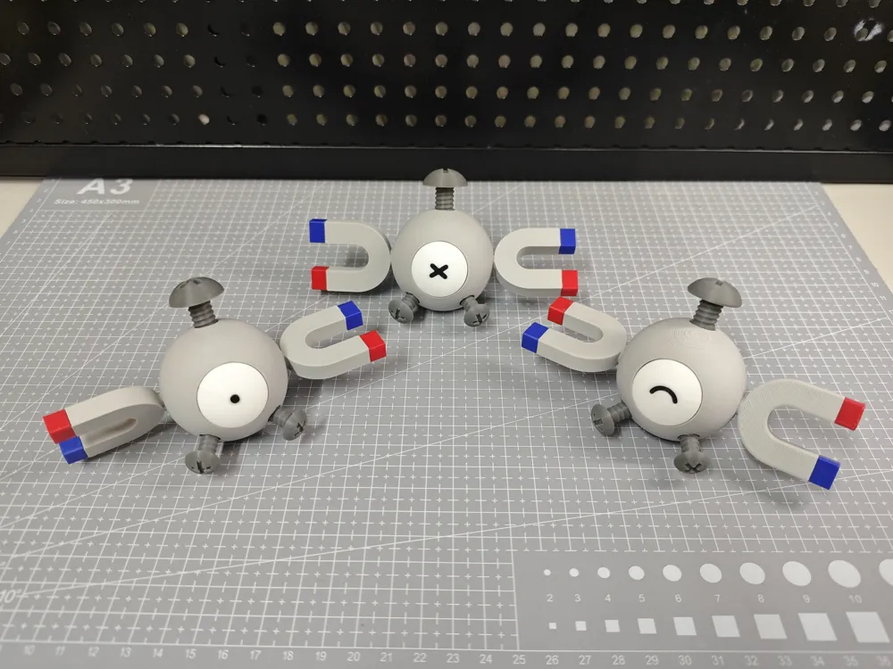 Magnemite Figurine (3 expressions/single color printing, fully ...