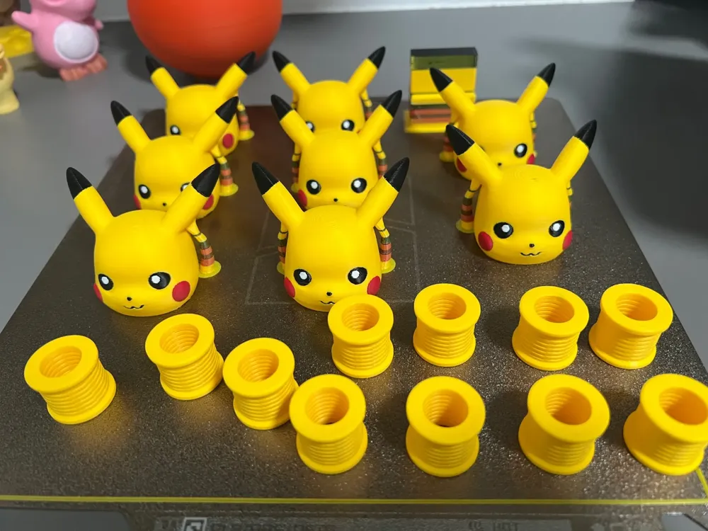 Pikachu Spring Bobble-Head Toy Pokémon Pikachu Shake Head Toy Fidget ...