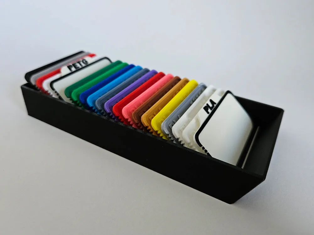 Filament Swatches with Flipping Swatch Box by Fr33lab - MakerWorld