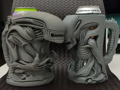 Alien - Xenomorph Can Holder /Beer mug (two types) by RUMcajz ...