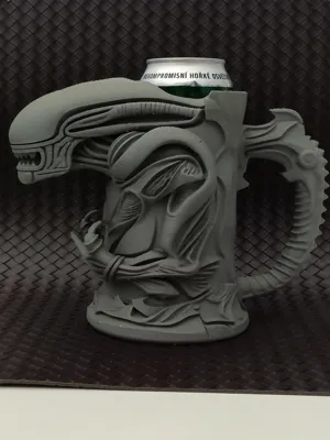 Alien - Xenomorph Can Holder /Beer mug (two types) by RUMcajz ...