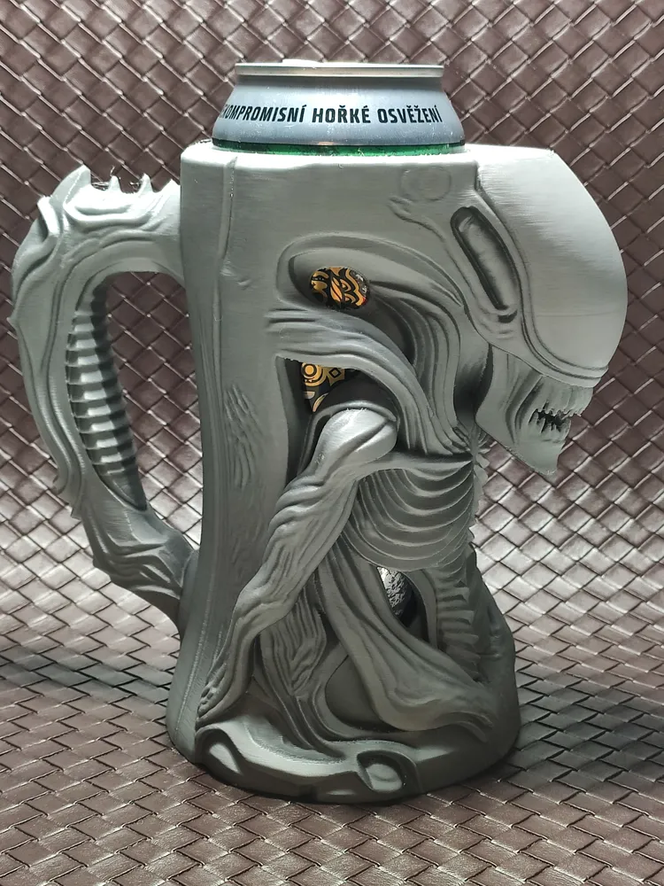 Alien - Xenomorph Can Holder /Beer mug (two types) by RUMcajz ...