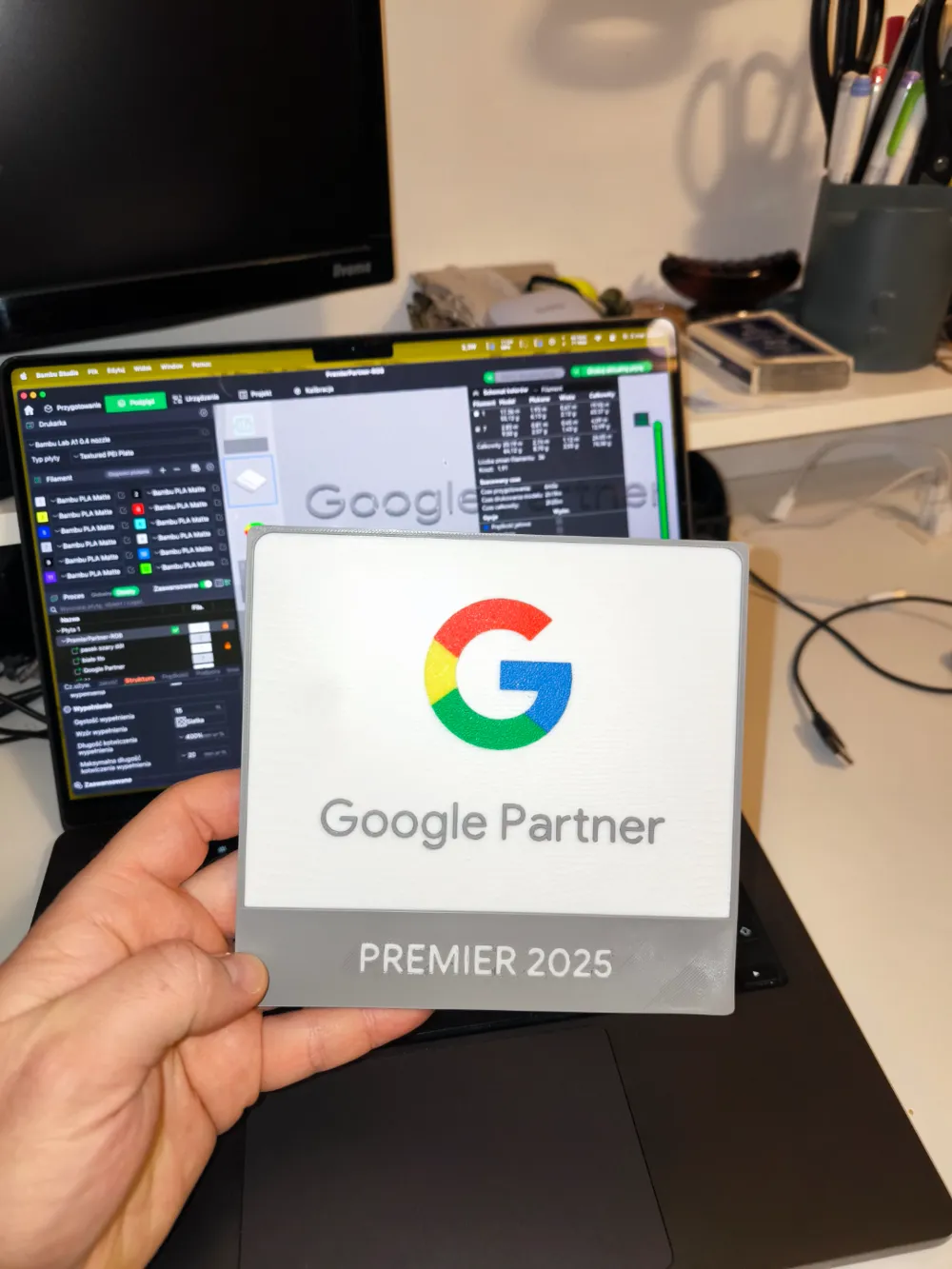 Google Partners Premier Badge 2025 by Maciuso - MakerWorld