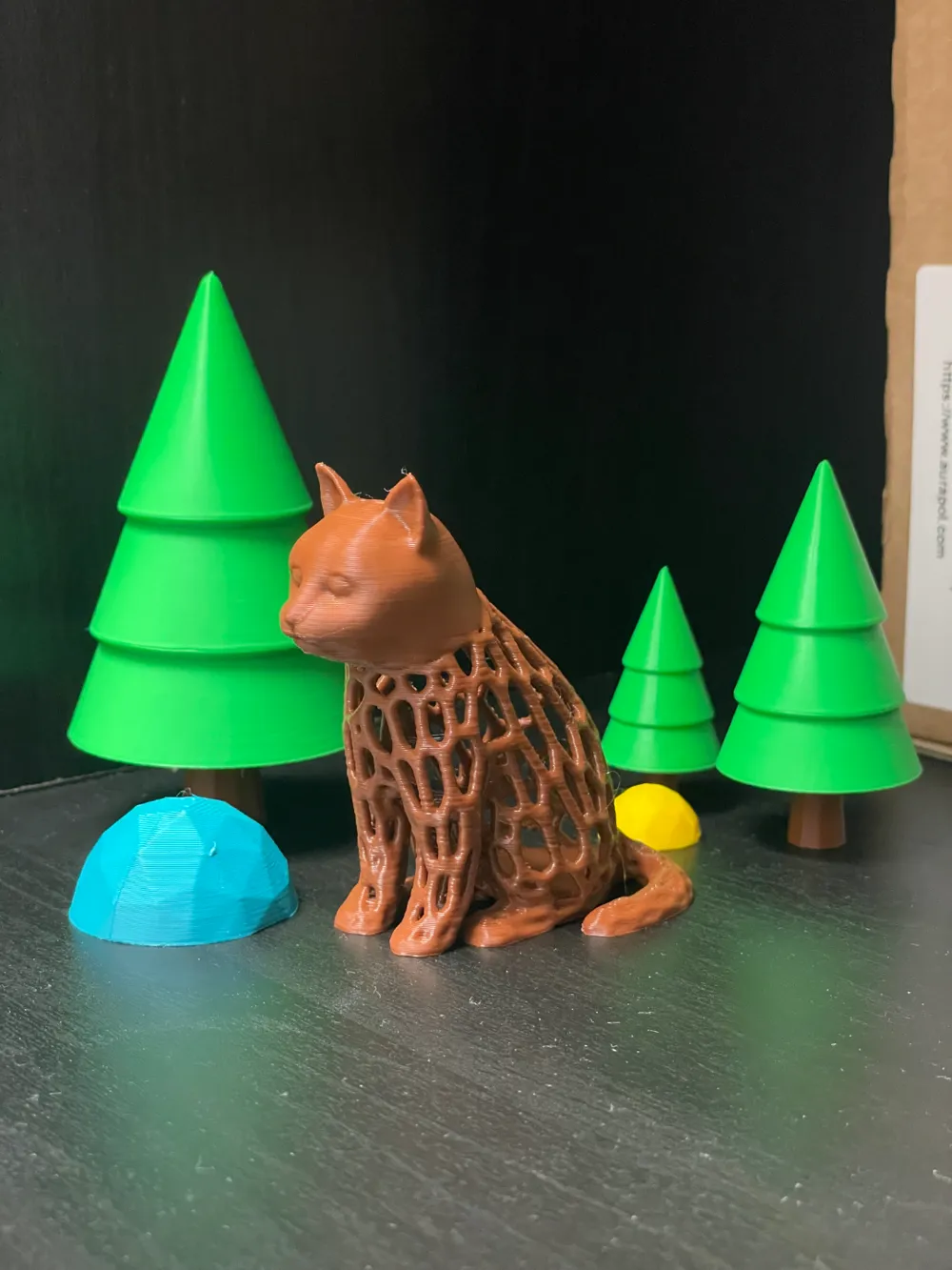 Sitting Cat with voronoi body Remixed by Mdesign - MakerWorld