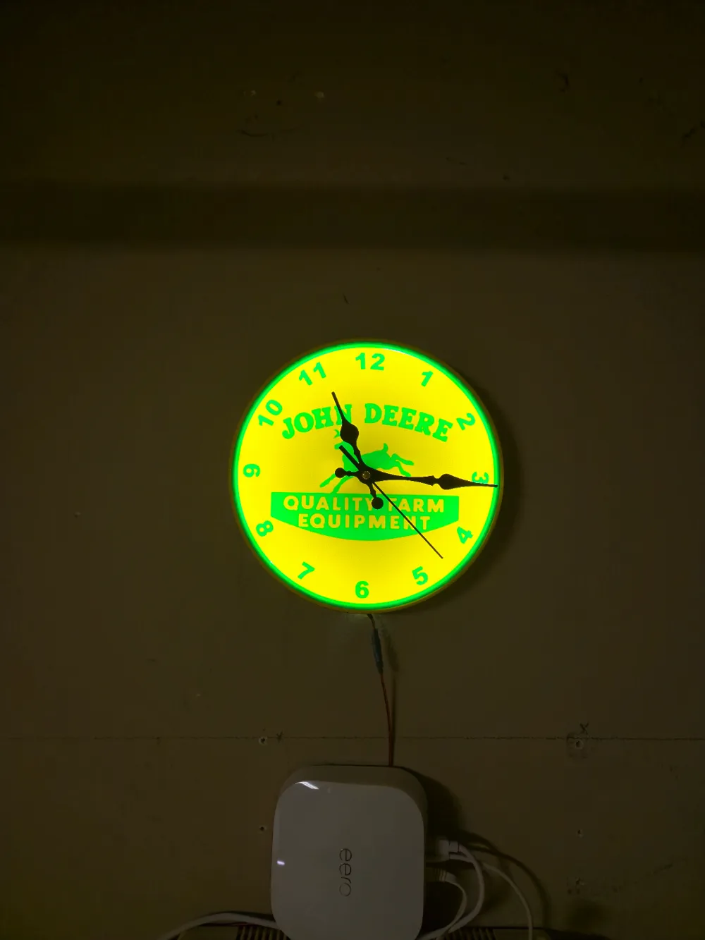 John Deer Lightbox Clock by Texas3DPolymers - MakerWorld