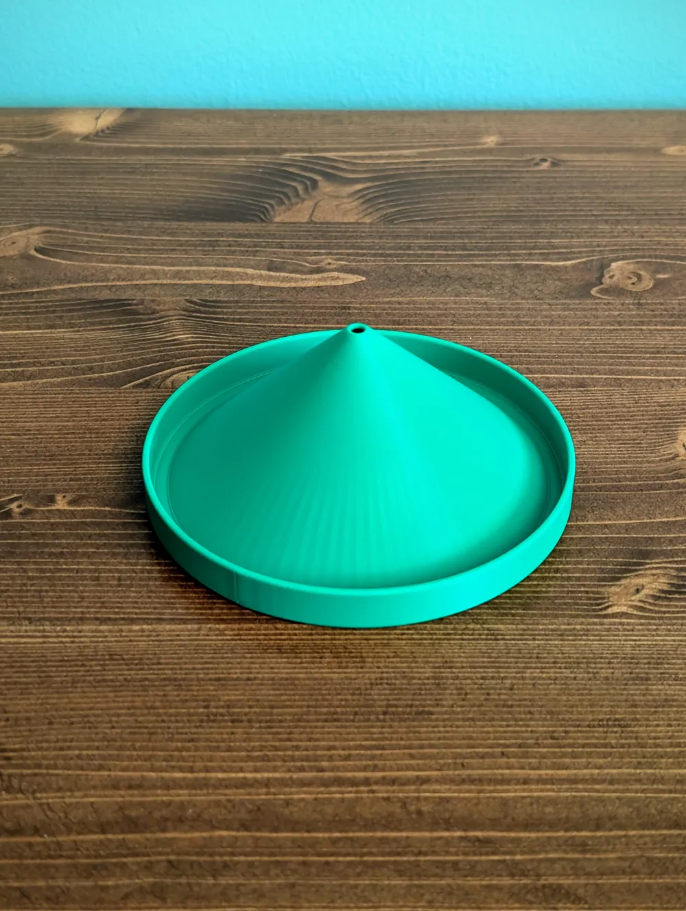 Deli Container Fly Trap by pmoy MakerWorld: Download Free 3D Models