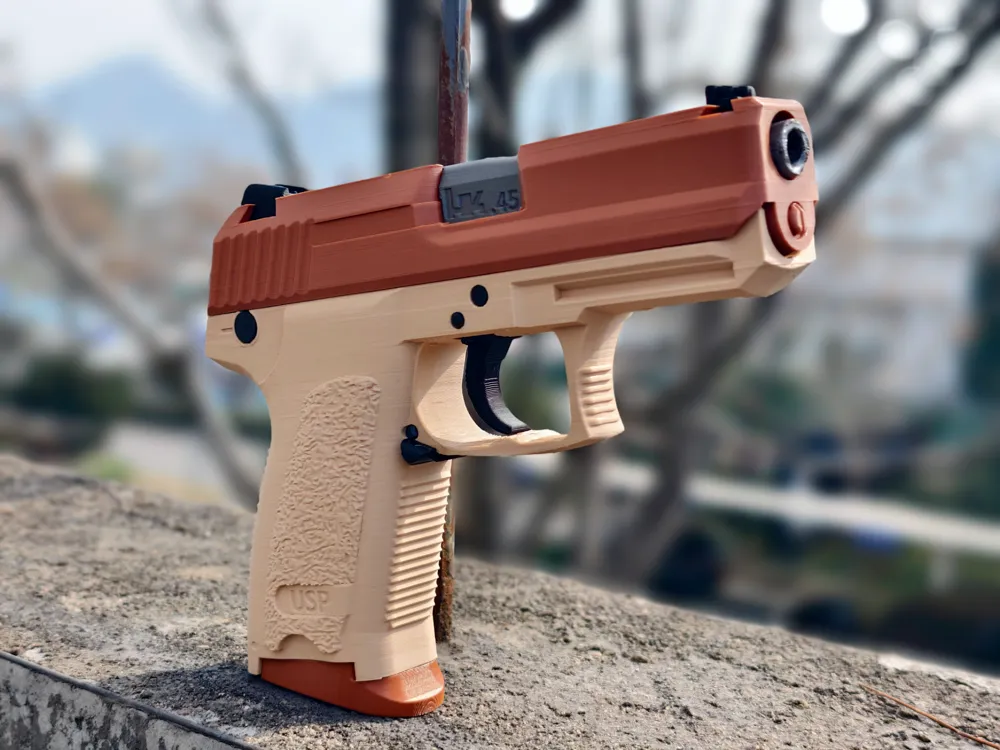 H&K USP .45 COMPACT Toy pistol(No move or launch) by 补补觉去 MakerWorld ...