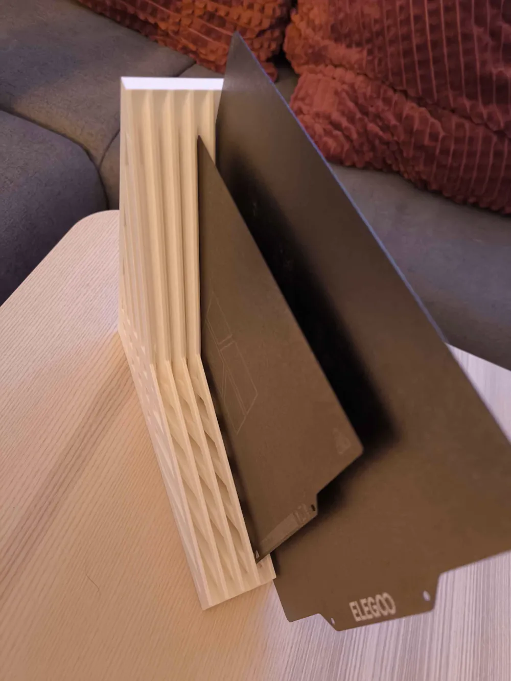 Universal Build Plate Holder (3-6 plates) by xipit - MakerWorld
