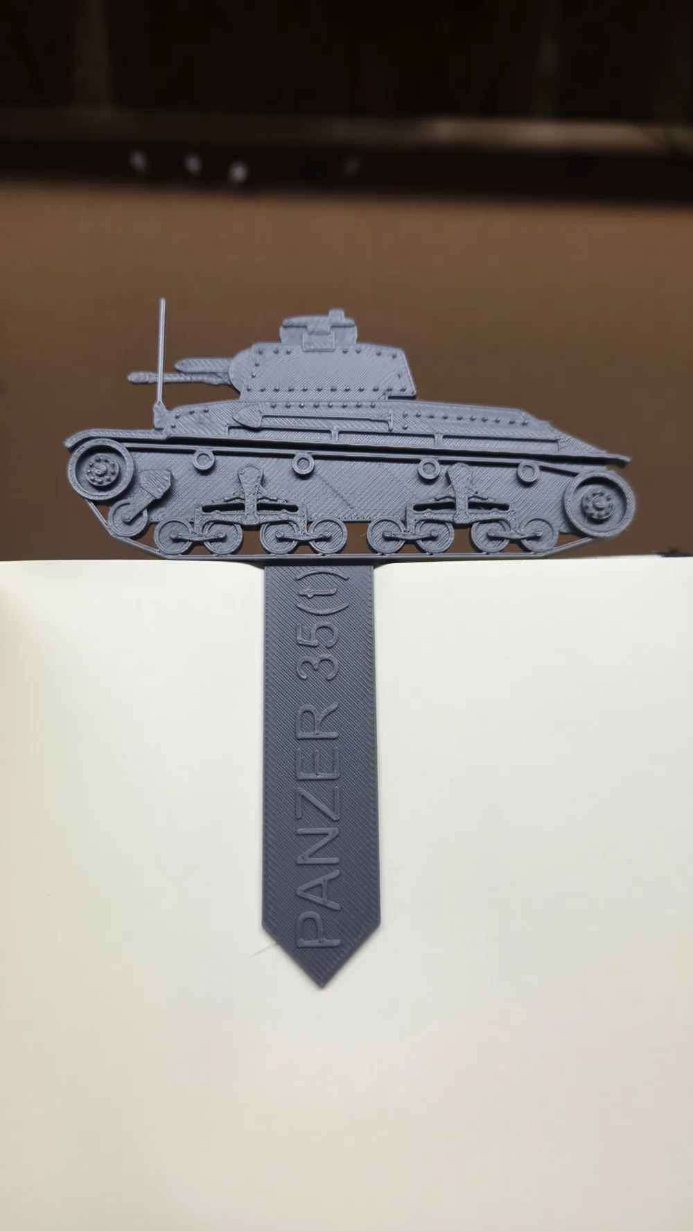 Panzer 35(t) Paperclip - Bookmark by MadeByRms MakerWorld: Download ...
