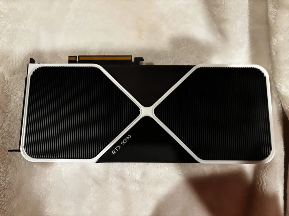 Rtx 5090 Spinning Fans 3:4 Scale by LqudIce404 MakerWorld: Download ...