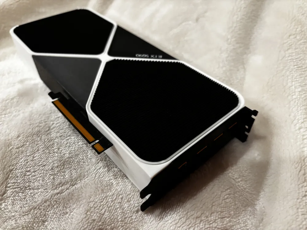 Rtx 5090 Spinning Fans 3:4 Scale - Free 3D Print Model - MakerWorld