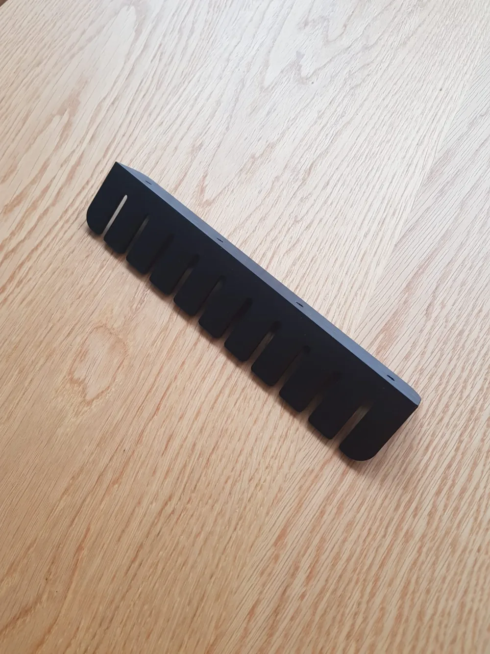 Holder for Alligator Clips and Test Leads by OnlyWoodDesign - MakerWorld