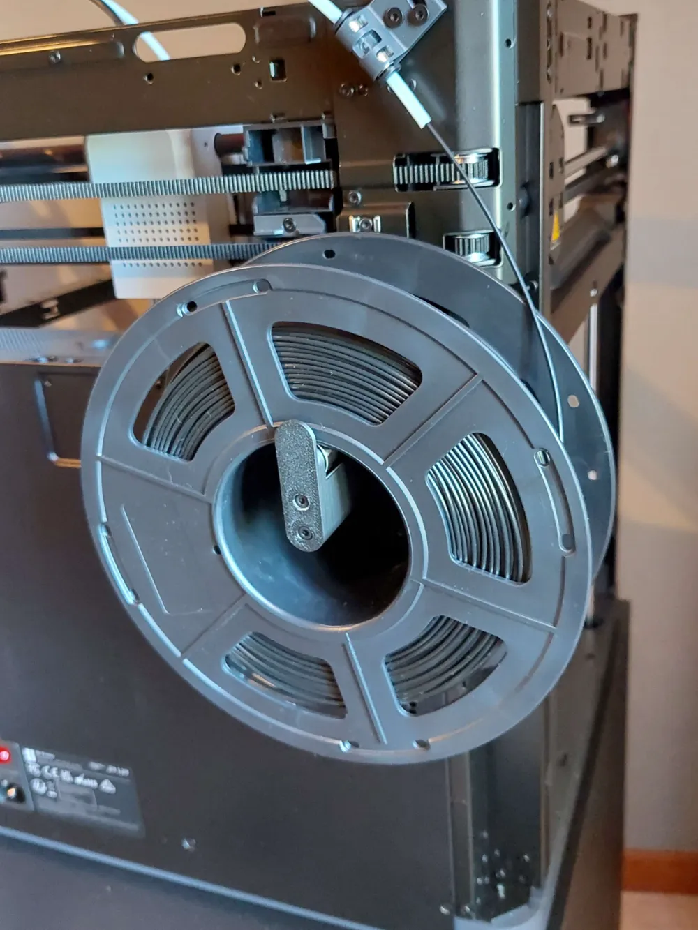 Bambu Lab P1P/P1S Better spool holder-roller by 4Designs - MakerWorld