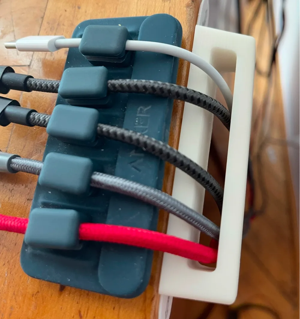 Anker Magnetic Cord Organizer Stopper - Free 3D Print Model - MakerWorld