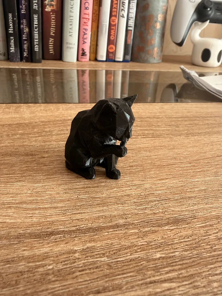 low poly cat by AlexG MakerWorld: Download Free 3D Models