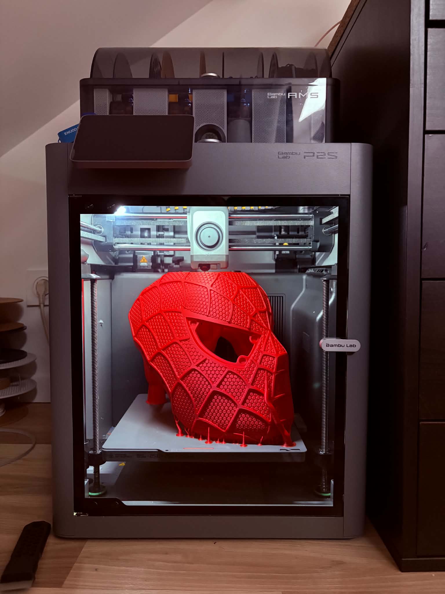 MÁSCARA SPIDERMAN TOBEY MAGUIRE - Free 3D Print Model - MakerWorld