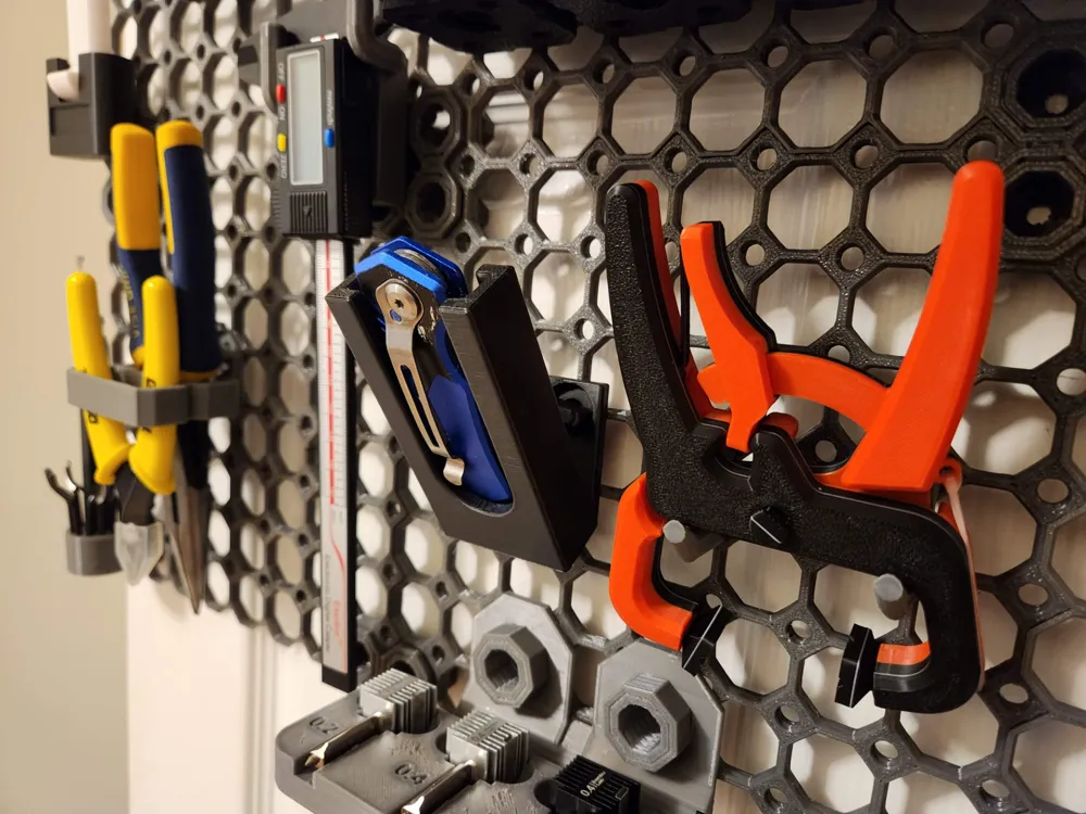 Utility Knife Multiboard Angled Mount by BrushedAluminum - MakerWorld