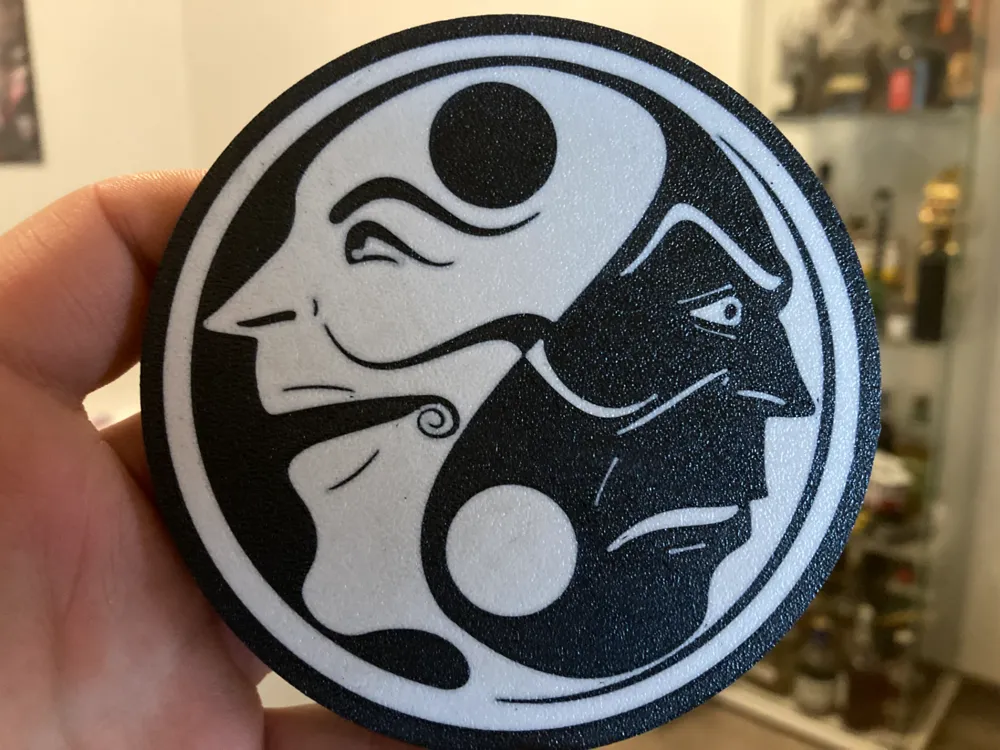 Comedy-tragedy coaster by jakubhroch - MakerWorld