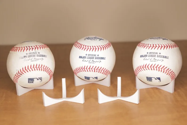 Baseball Desk Holder by Matthew Carlsen - MakerWorld