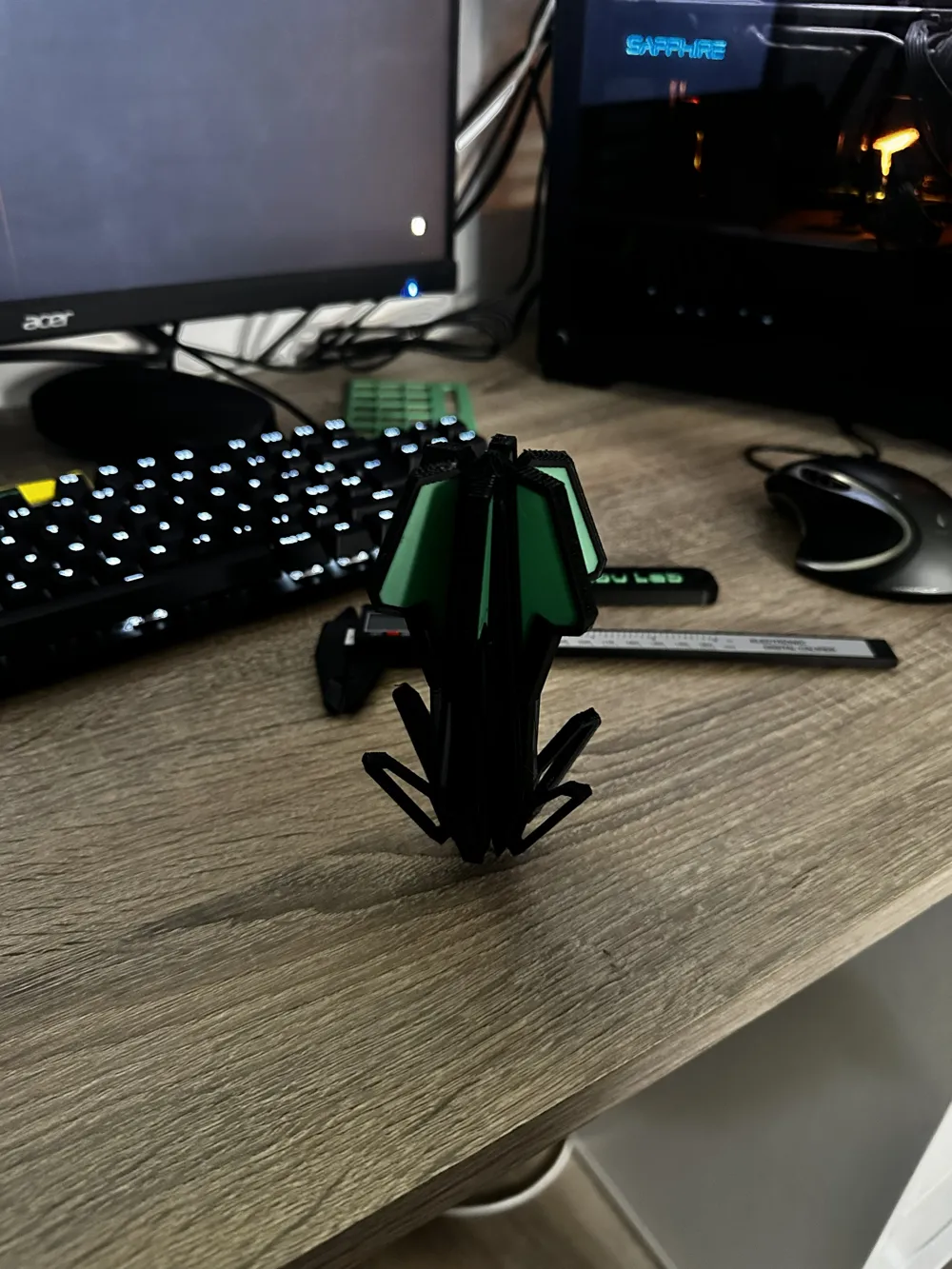 Futuristic Ark Torch - Free 3D Print Model - MakerWorld