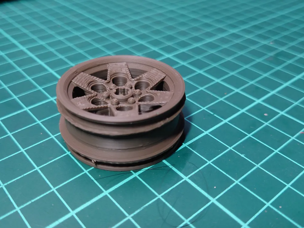 39mm rim for 62.4mm truck tire for brick models by horcikdesigns ...